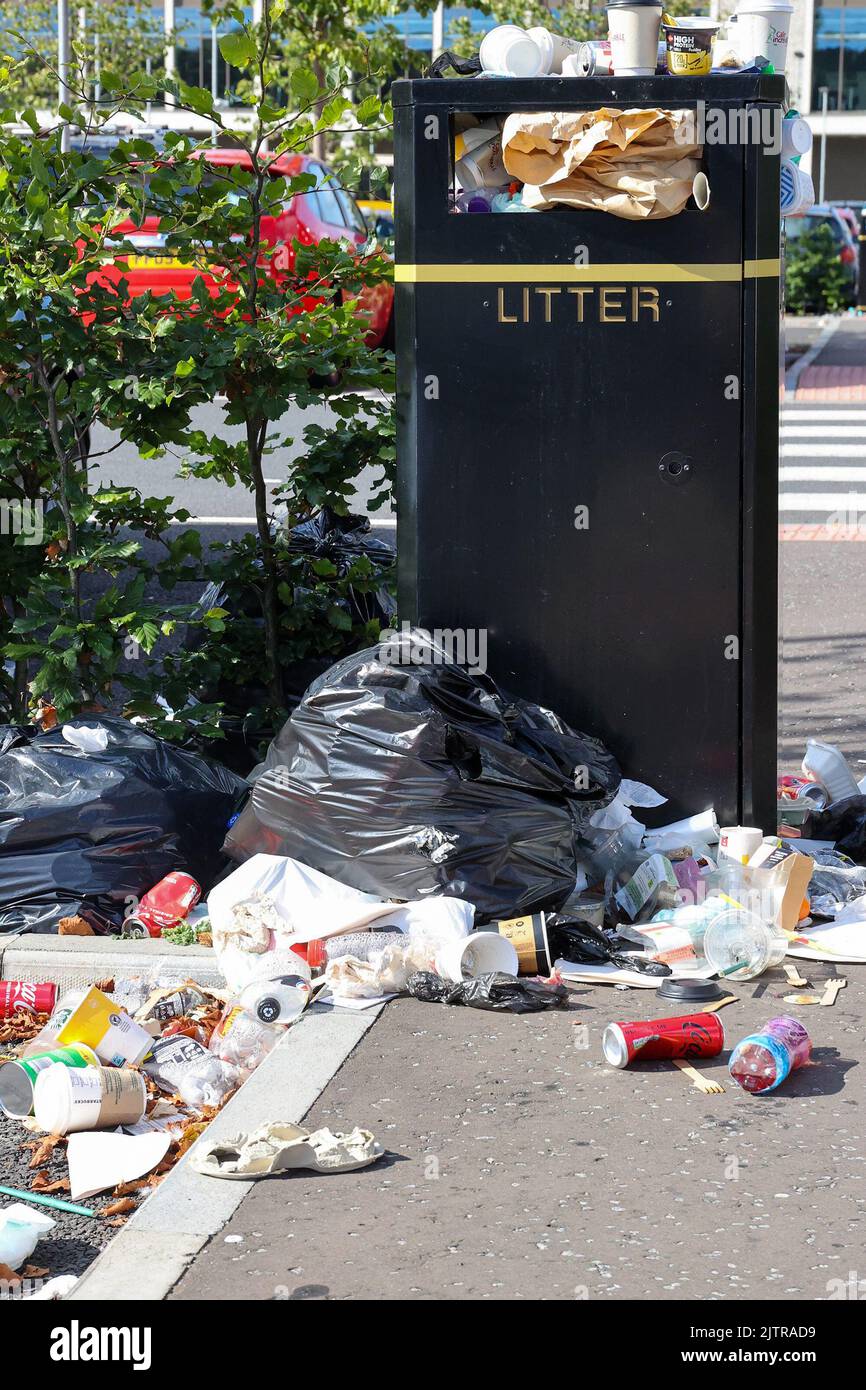 Council resolution hi-res stock photography and images - Alamy