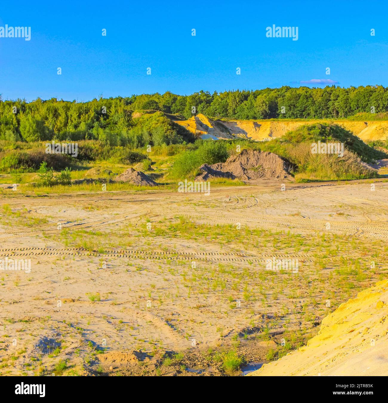 Excavated sand mountains hi-res stock photography and images - Alamy