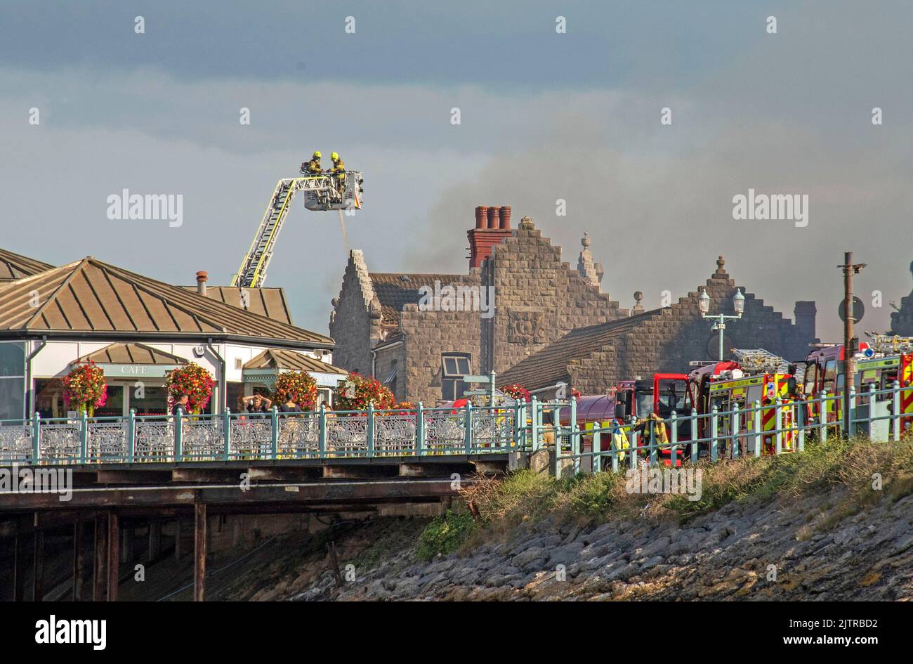 Cinderellas nightclub hi-res stock photography and images - Alamy