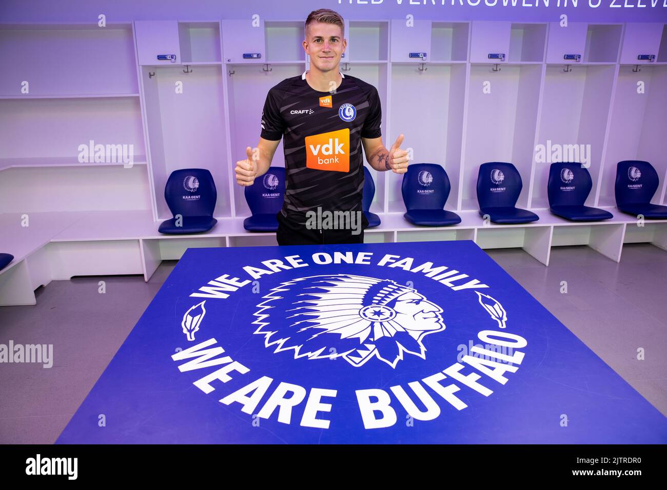French goalkeeper Paul Nardi pictured at the signing of his contract at ...