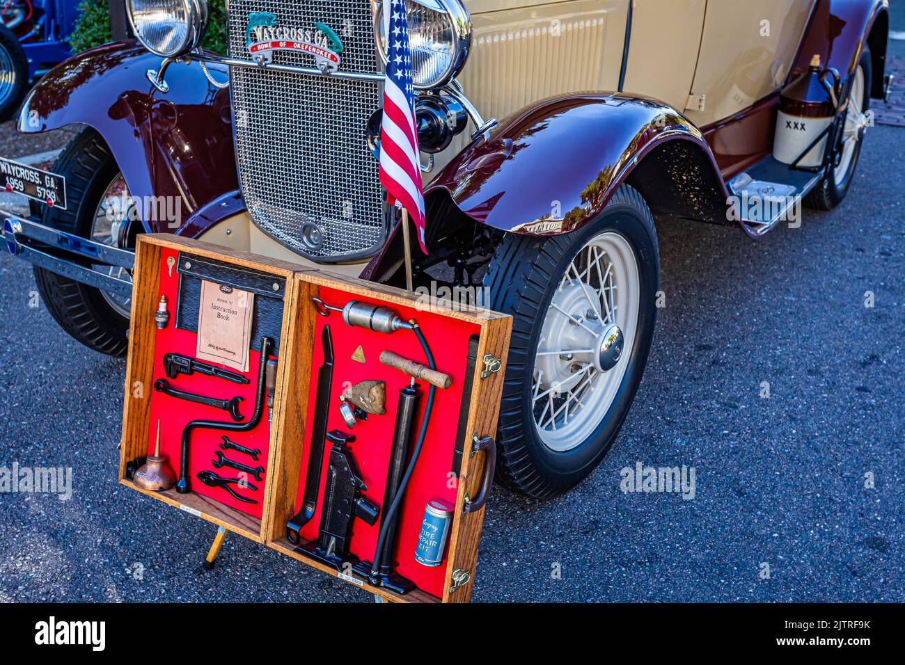 Antique ford tool kit hi-res stock photography and images - Alamy