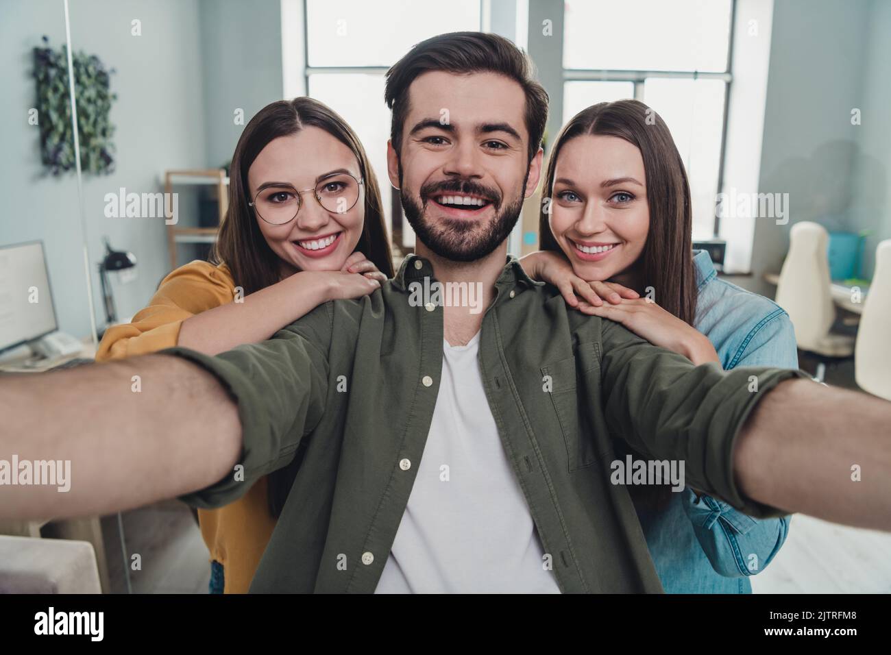 Self-portrait of attractive cheerful buddy fellow leaders experts ...