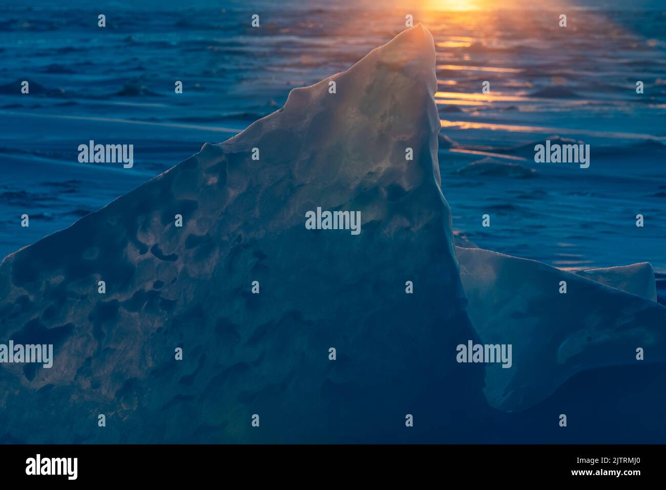 Ice cold plate winter hi-res stock photography and images - Alamy