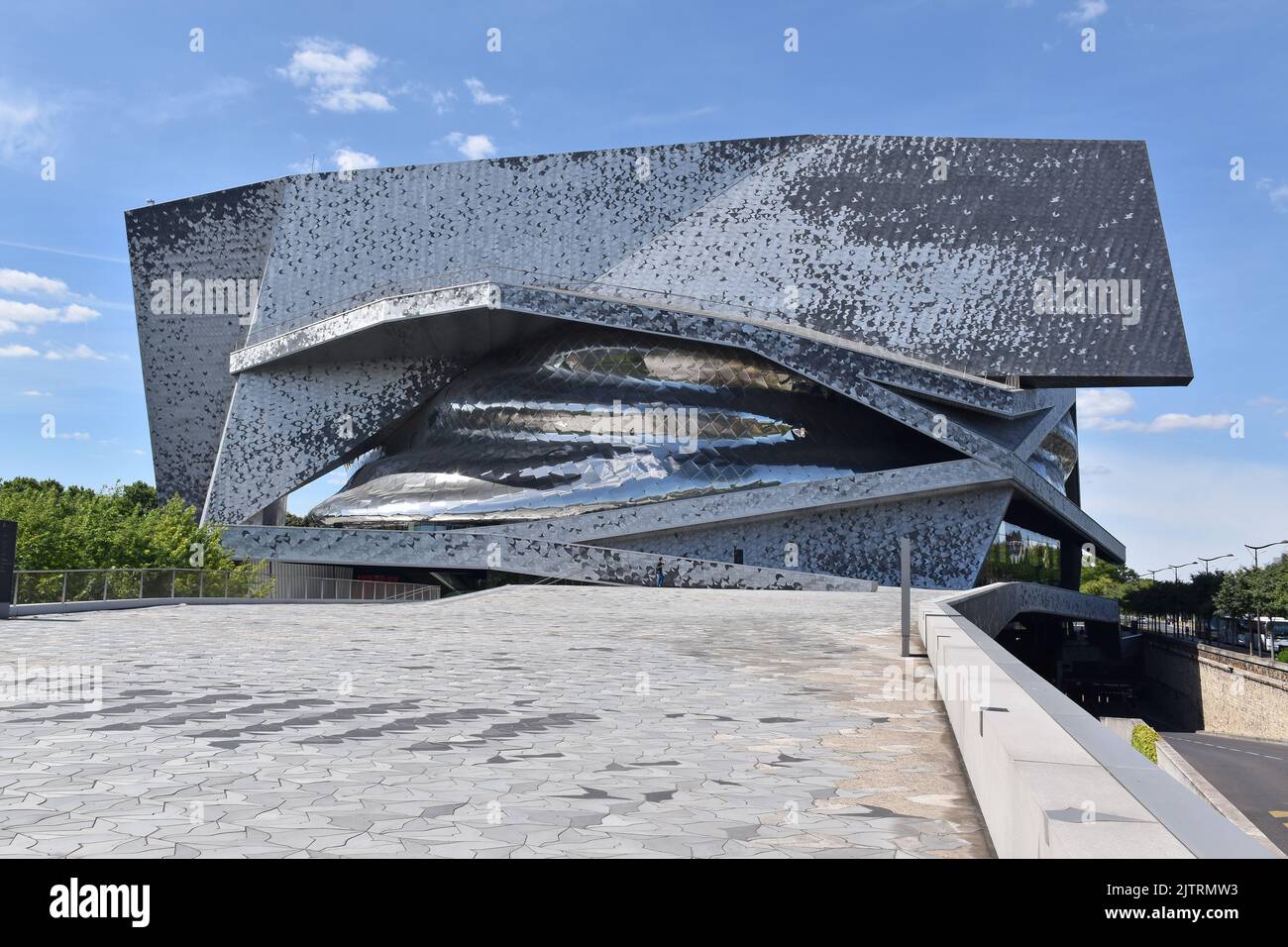 Pierre boulez symphony hall hi-res stock photography and images - Alamy
