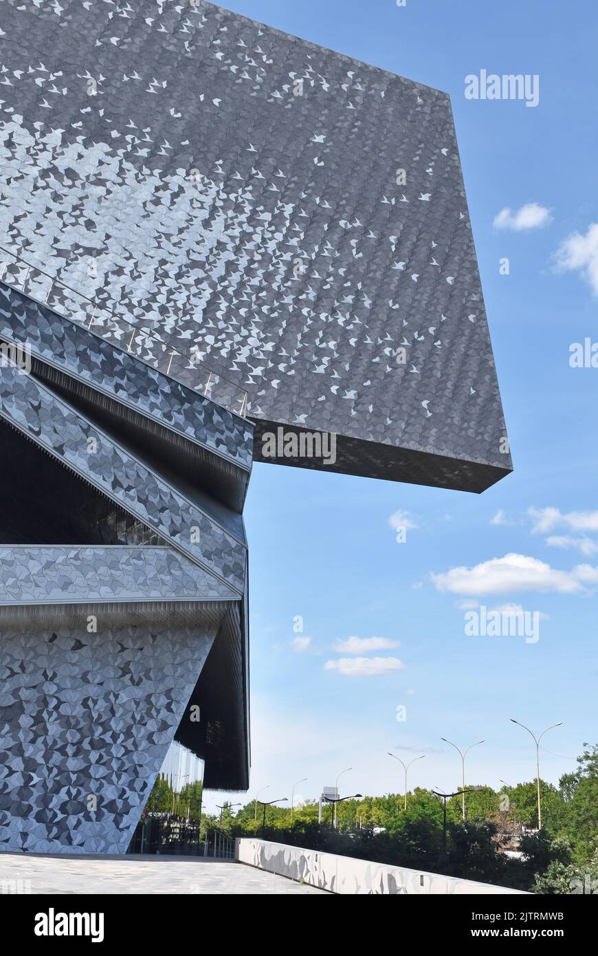 Pierre boulez symphony hall hi-res stock photography and images - Alamy