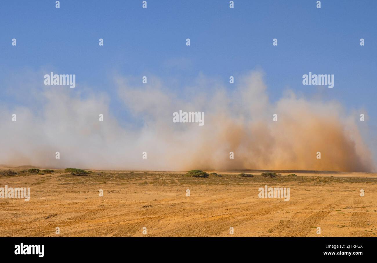 Dust storm hi-res stock photography and images - Alamy