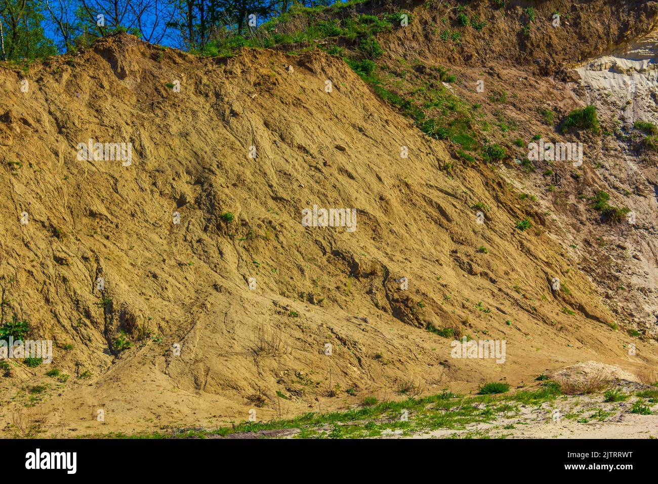 Excavated sand mountains hi-res stock photography and images - Alamy