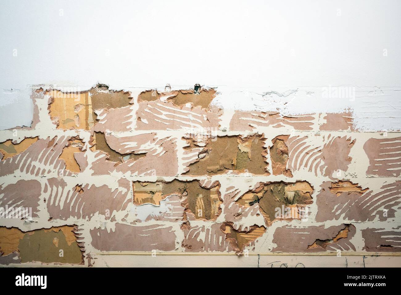 Drywall ceiling damage hi-res stock photography and images - Alamy