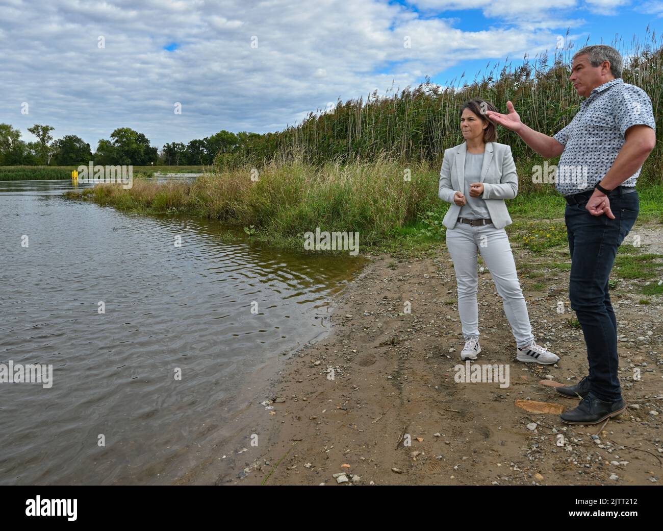 Reitwein, Germany. 01st Sep, 2022. Annalena Baerbock (Greens), Federal ...