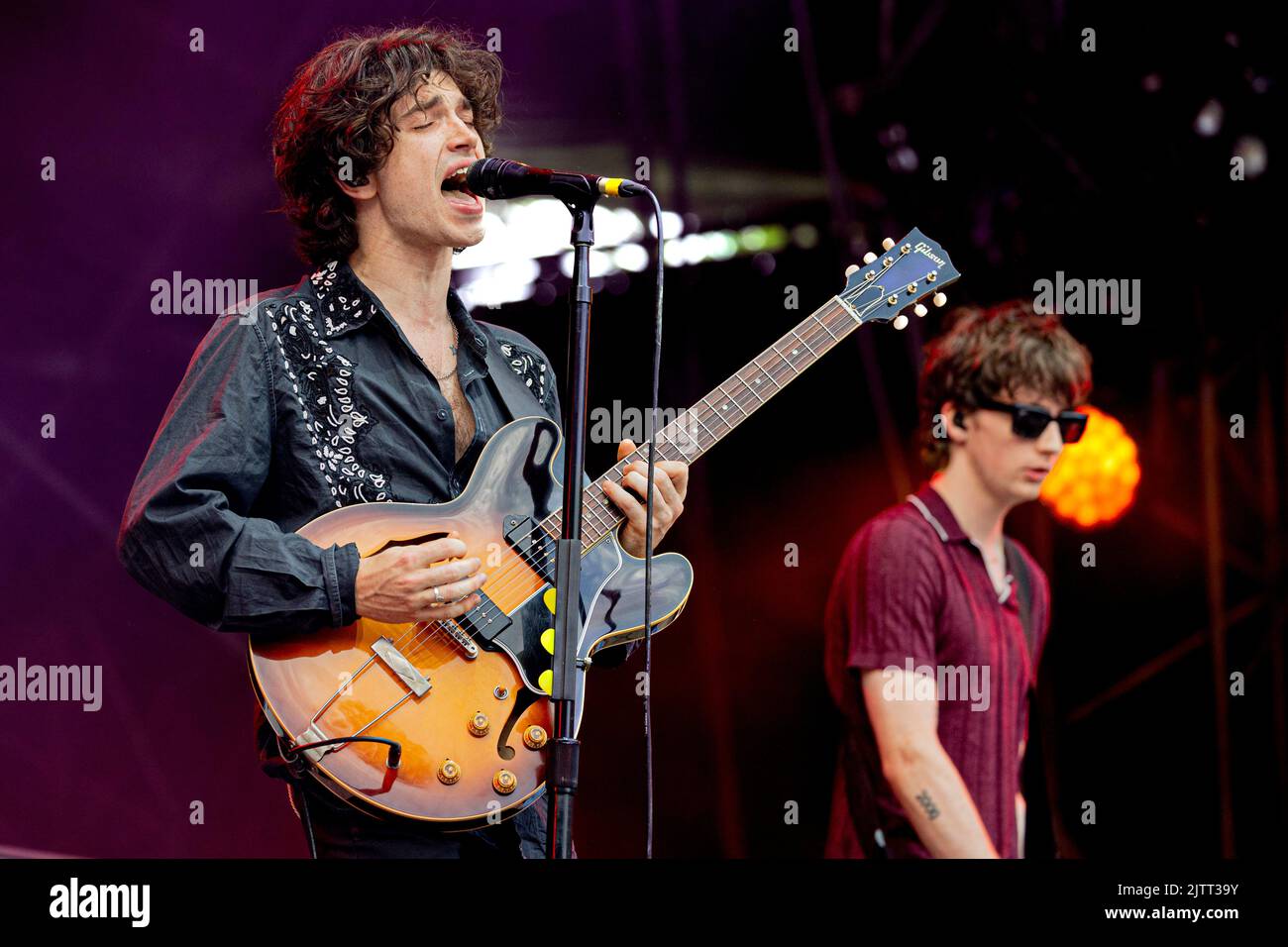 Inhaler sing hi-res stock photography and images - Alamy