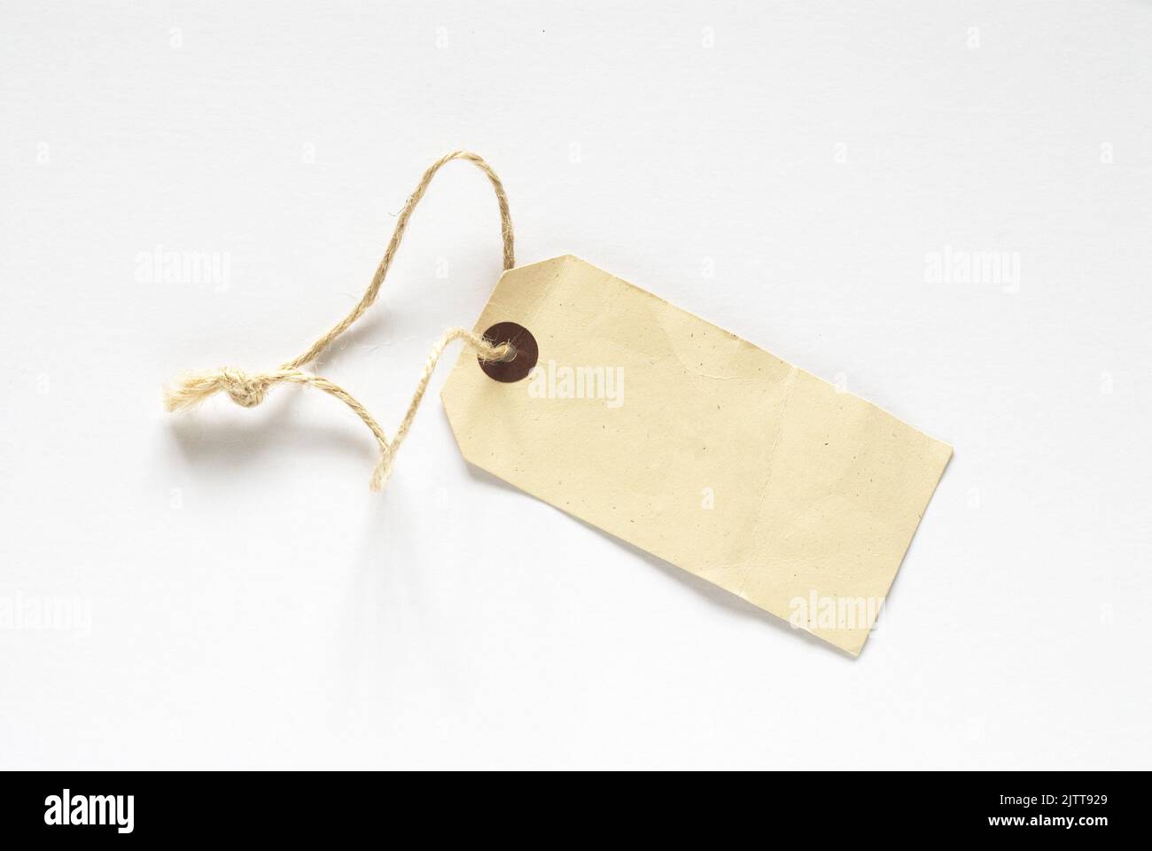 String looped hi-res stock photography and images - Alamy