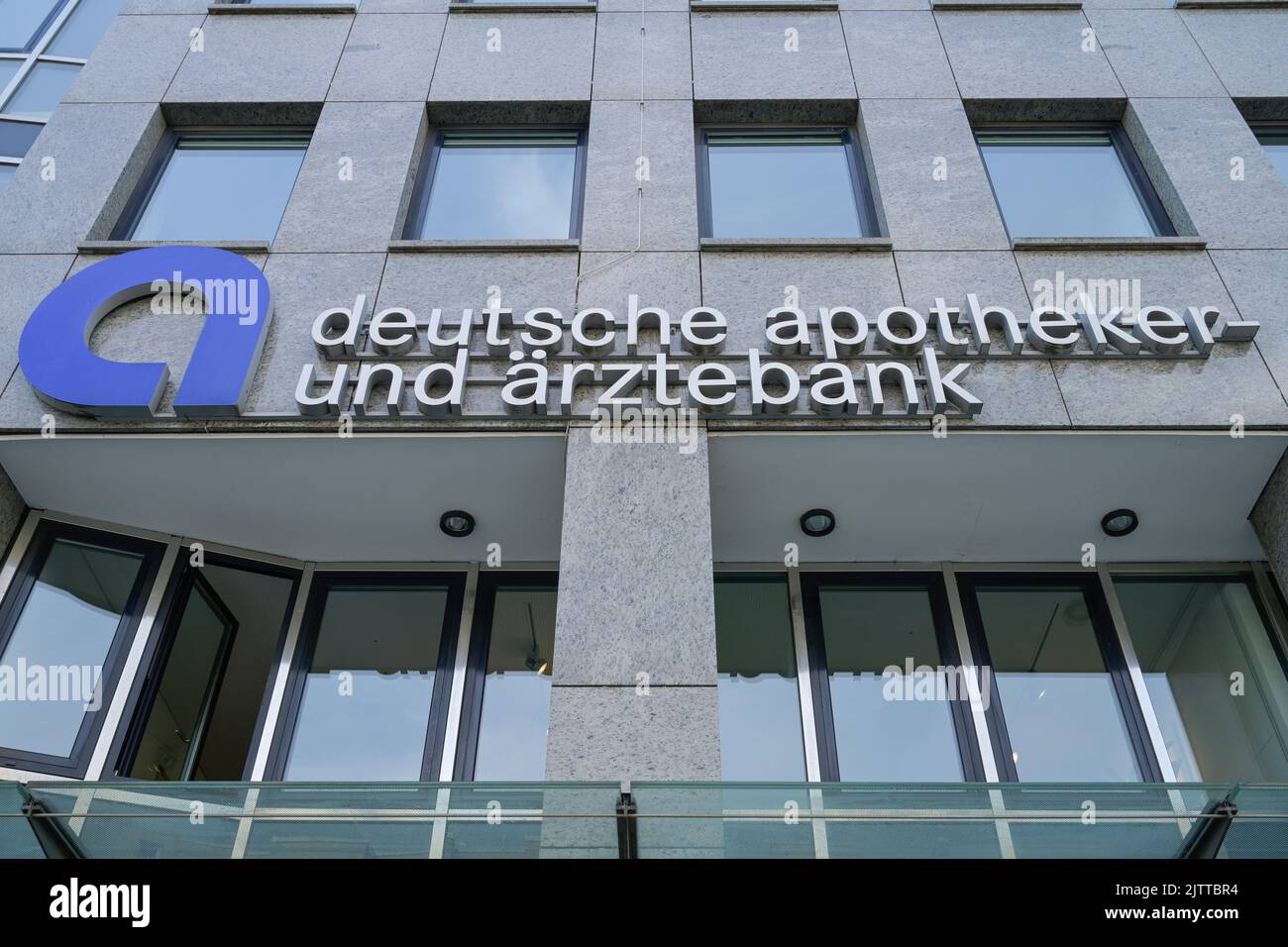 Deutsche Apotheker- und Ärztebank apoBank, Kantstraße, Charlottenburg ...