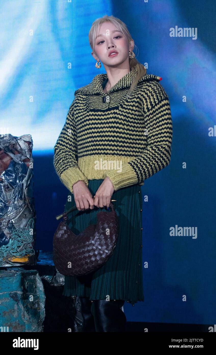 Seoul, South Korea. 1st Sep, 2022. Thai singer-songwriter minnie ...