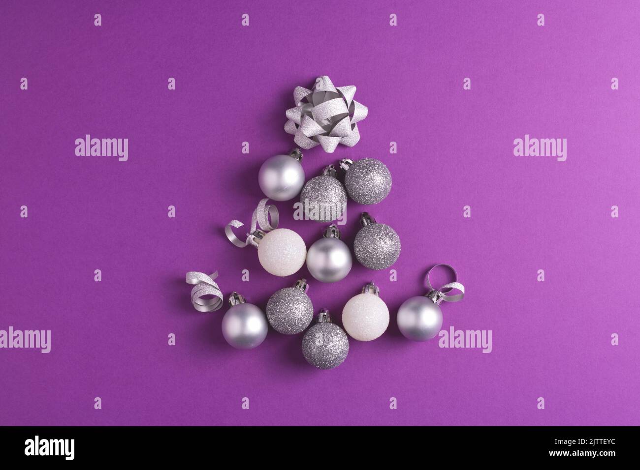 Overview tree on top hi-res stock photography and images - Alamy