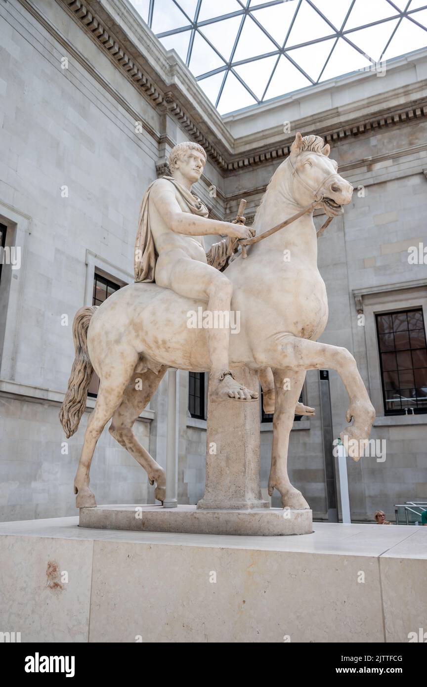 Lord norman foster architect hi-res stock photography and images - Alamy