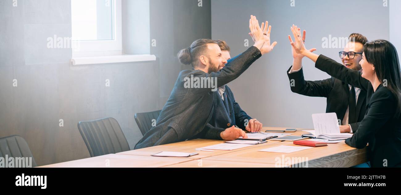 successful teamwork cooperation professional team Stock Photo - Alamy