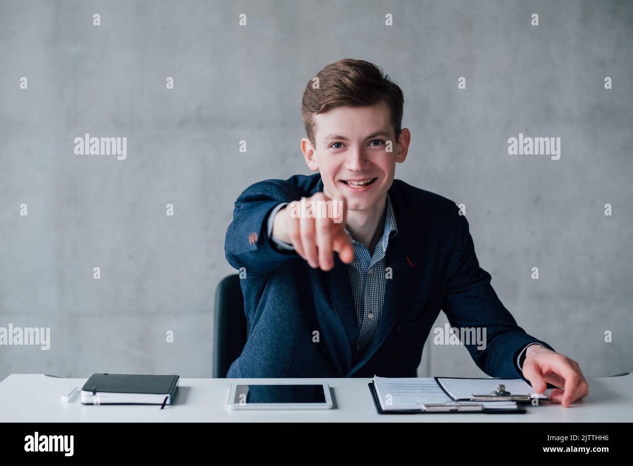Successful man hi-res stock photography and images - Alamy