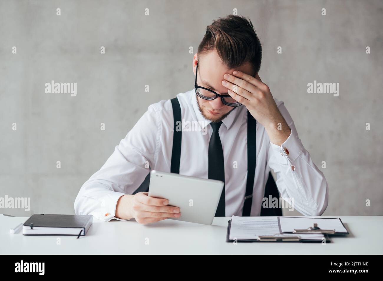 Hr manager hi-res stock photography and images - Alamy
