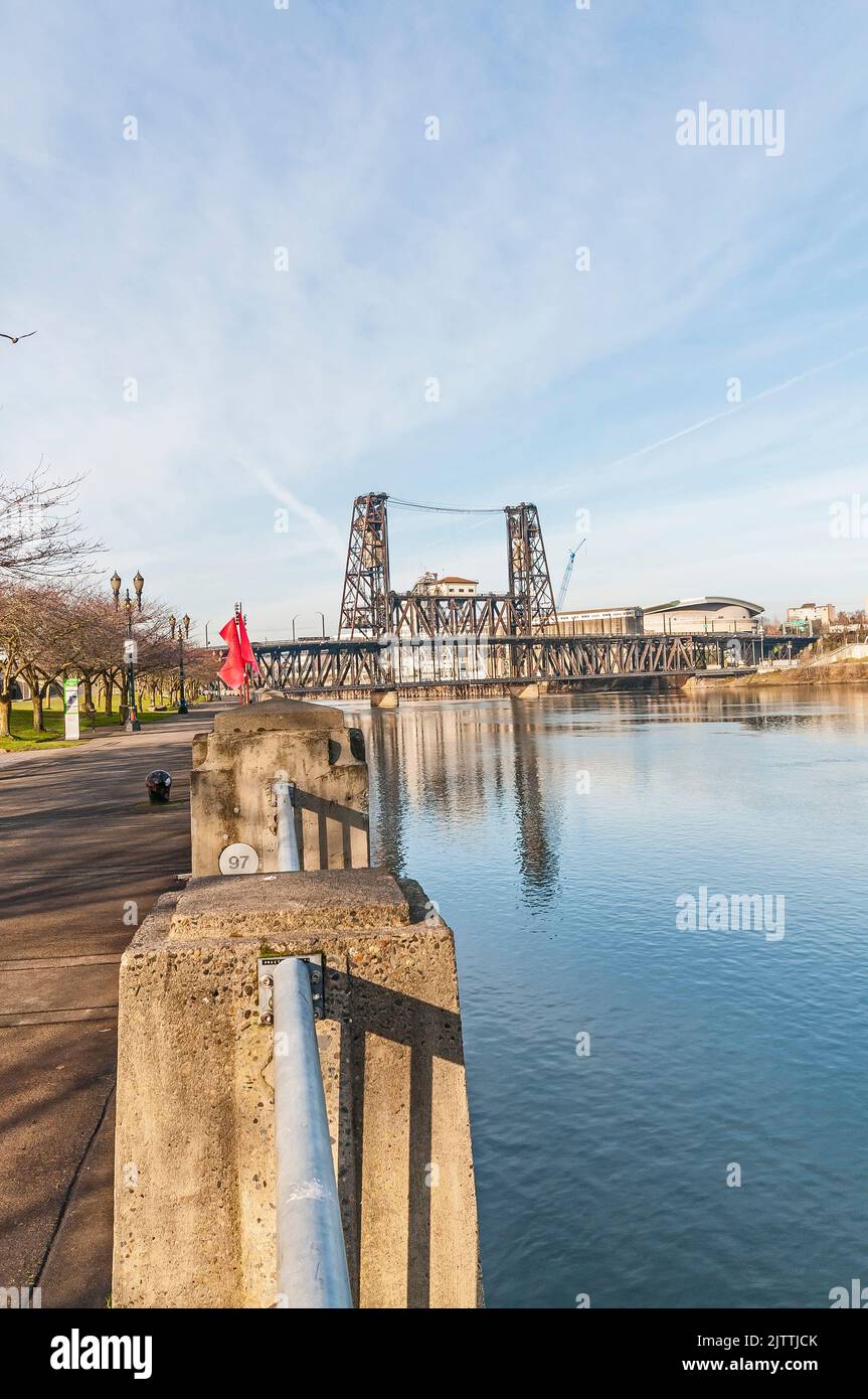 The "Steel Bridge" as viewed from the south from the riverfront walkway ...