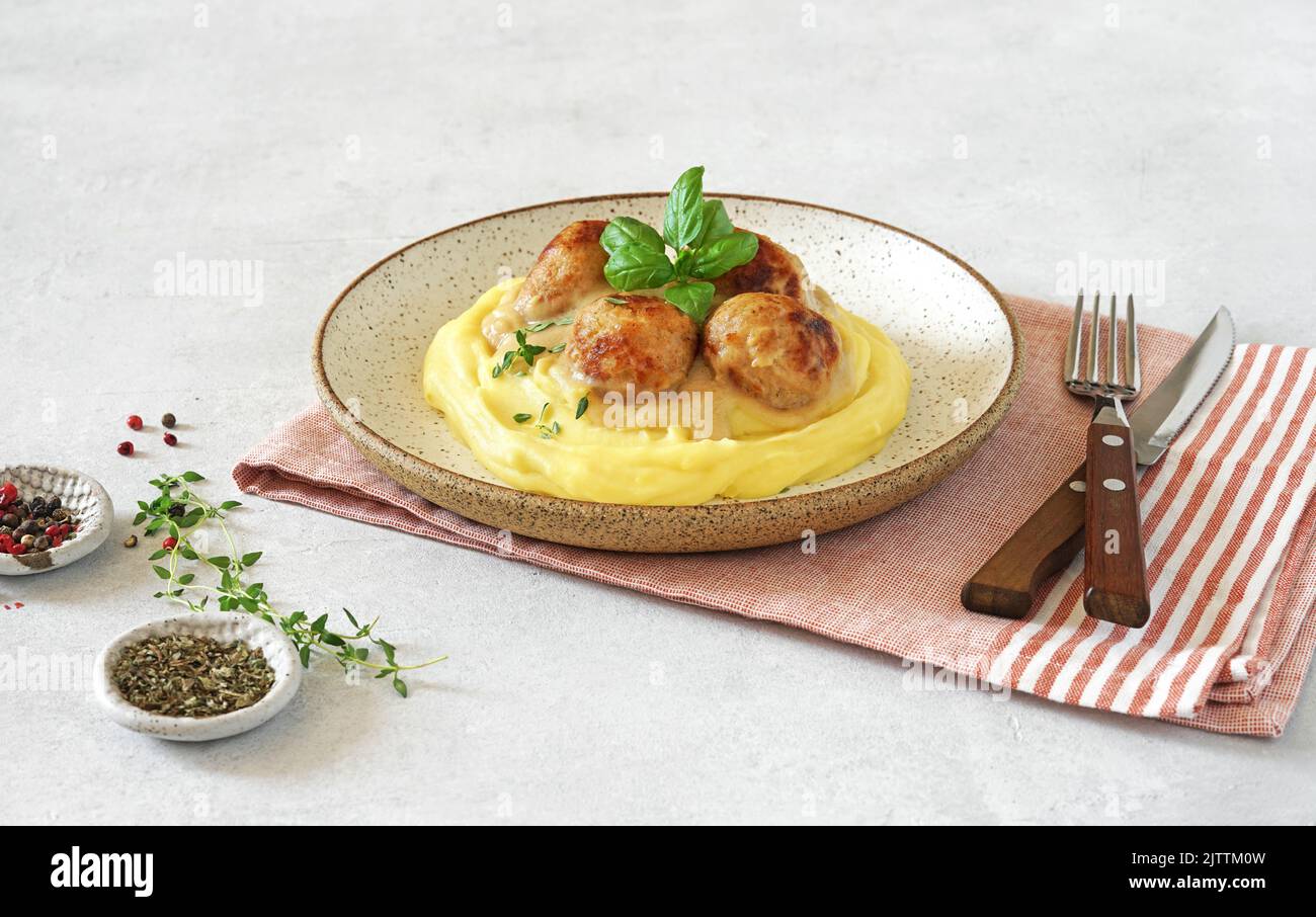 Traditional Swedish meatballs with mashed potato Stock Photo - Alamy