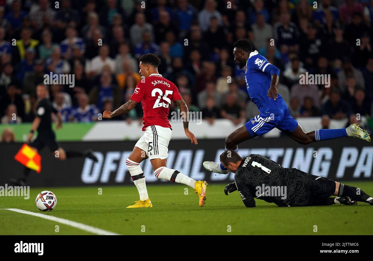 Jadon sancho 2022 hi-res stock photography and images - Alamy