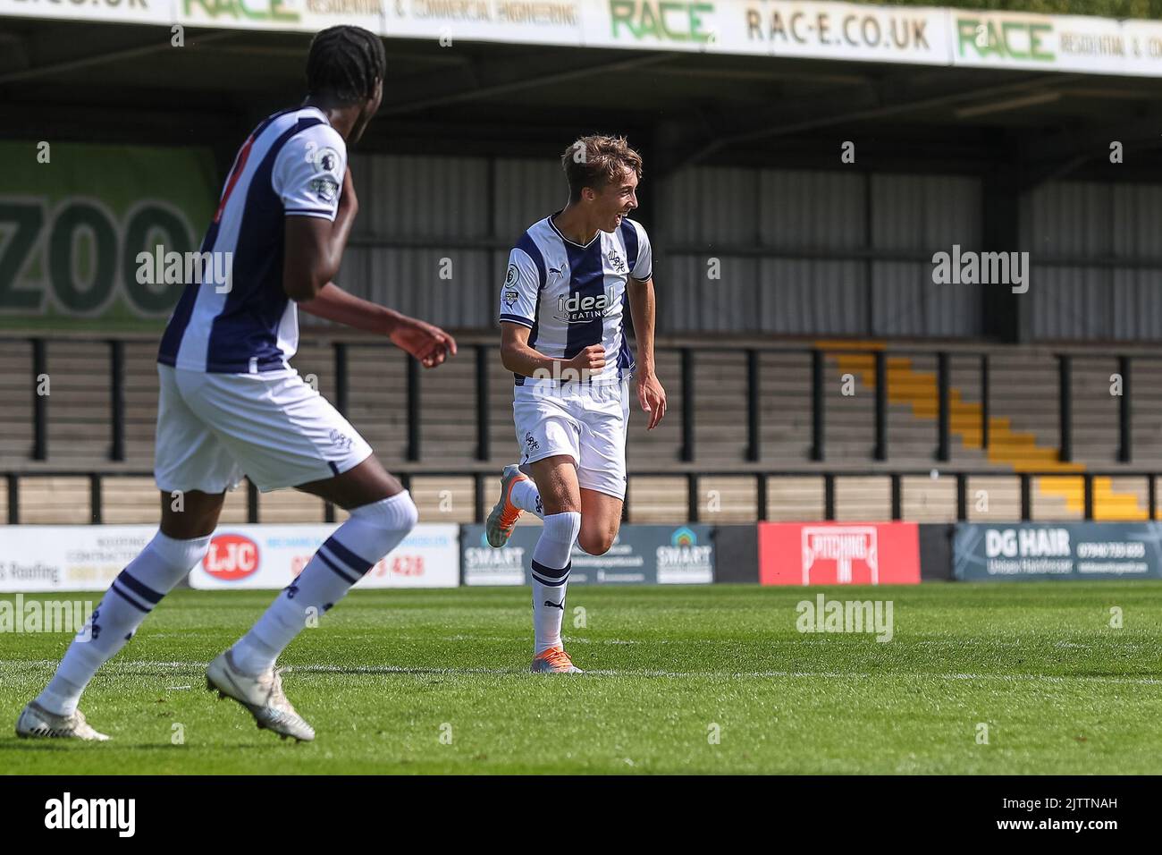 Harry whitwell hi-res stock photography and images - Alamy