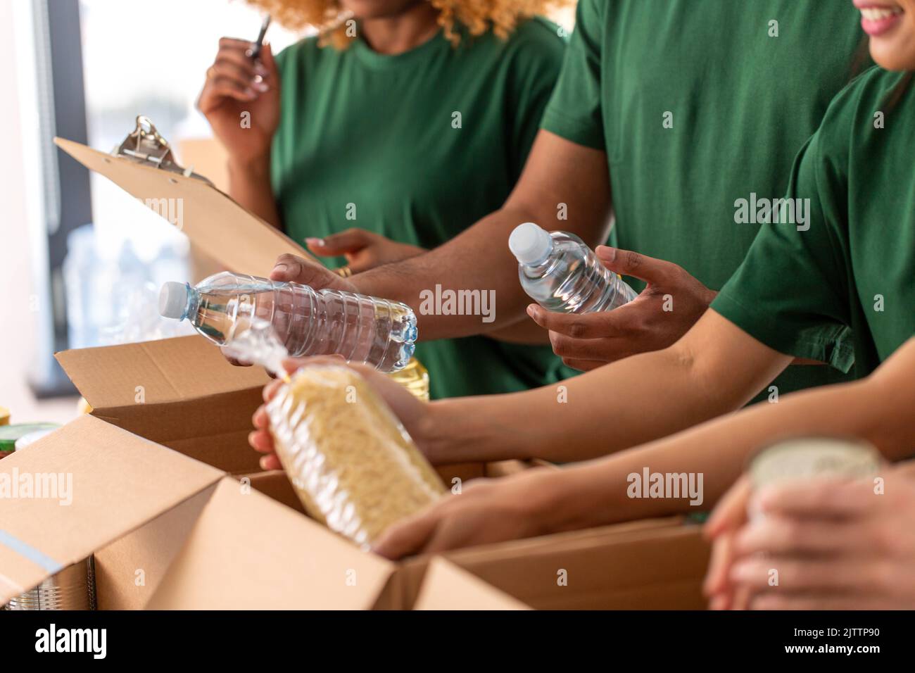 Food in boxes hi-res stock photography and images - Alamy