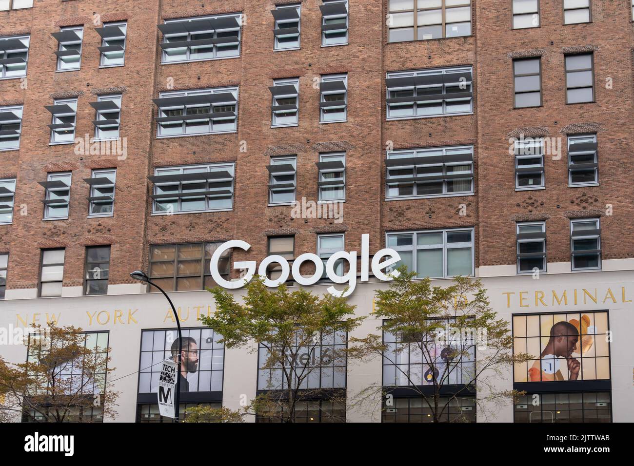 Google office new york hi-res stock photography and images - Alamy