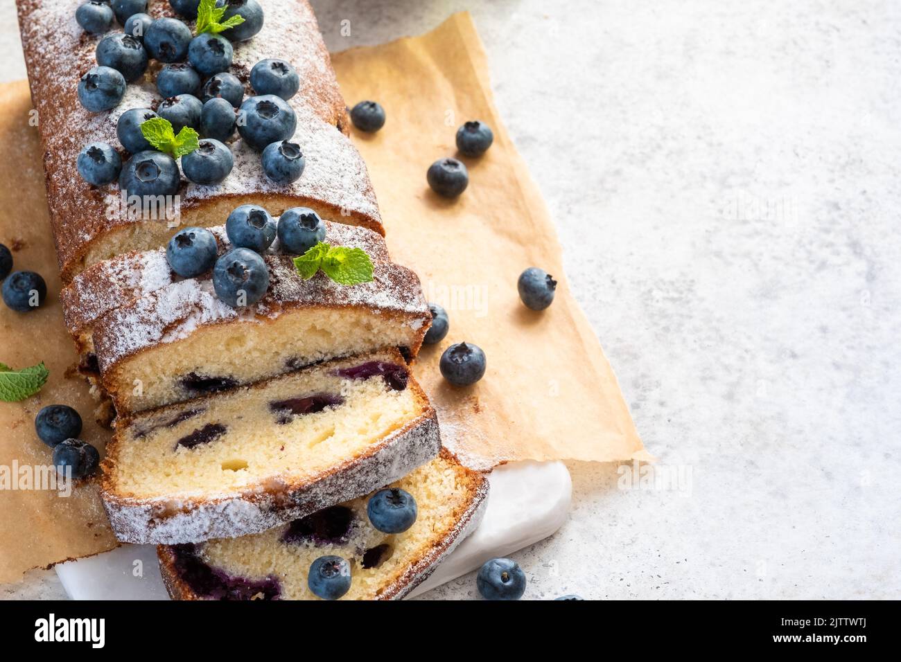 Lemon blueberry cake slice hi-res stock photography and images - Alamy