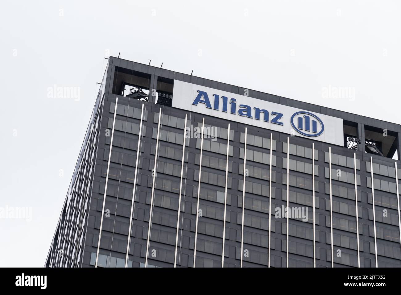 Allianz Populous Creates New Material To Skin Soon To Open Allianz