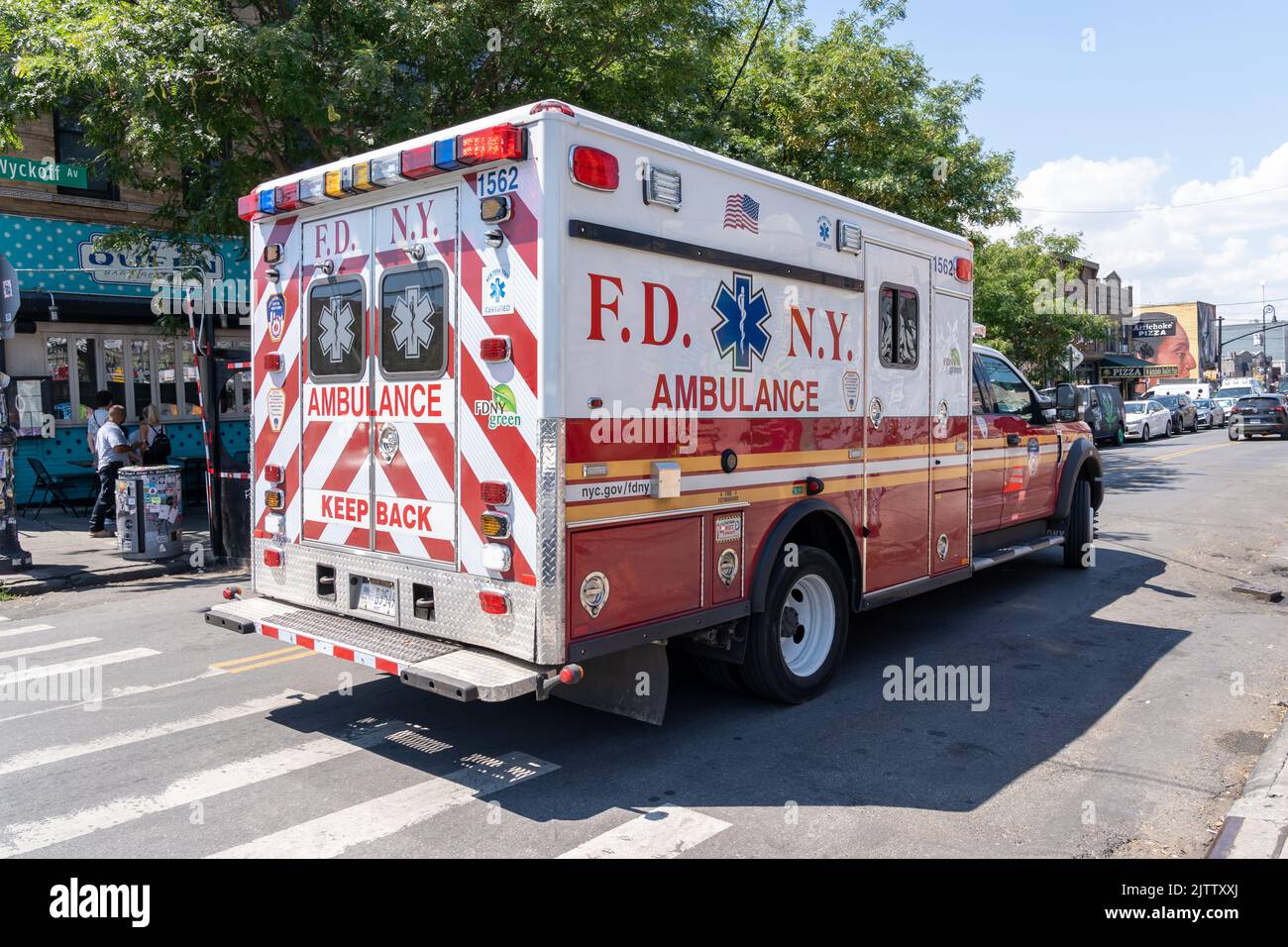 Fire department ambulance truck hi-res stock photography and images - Alamy