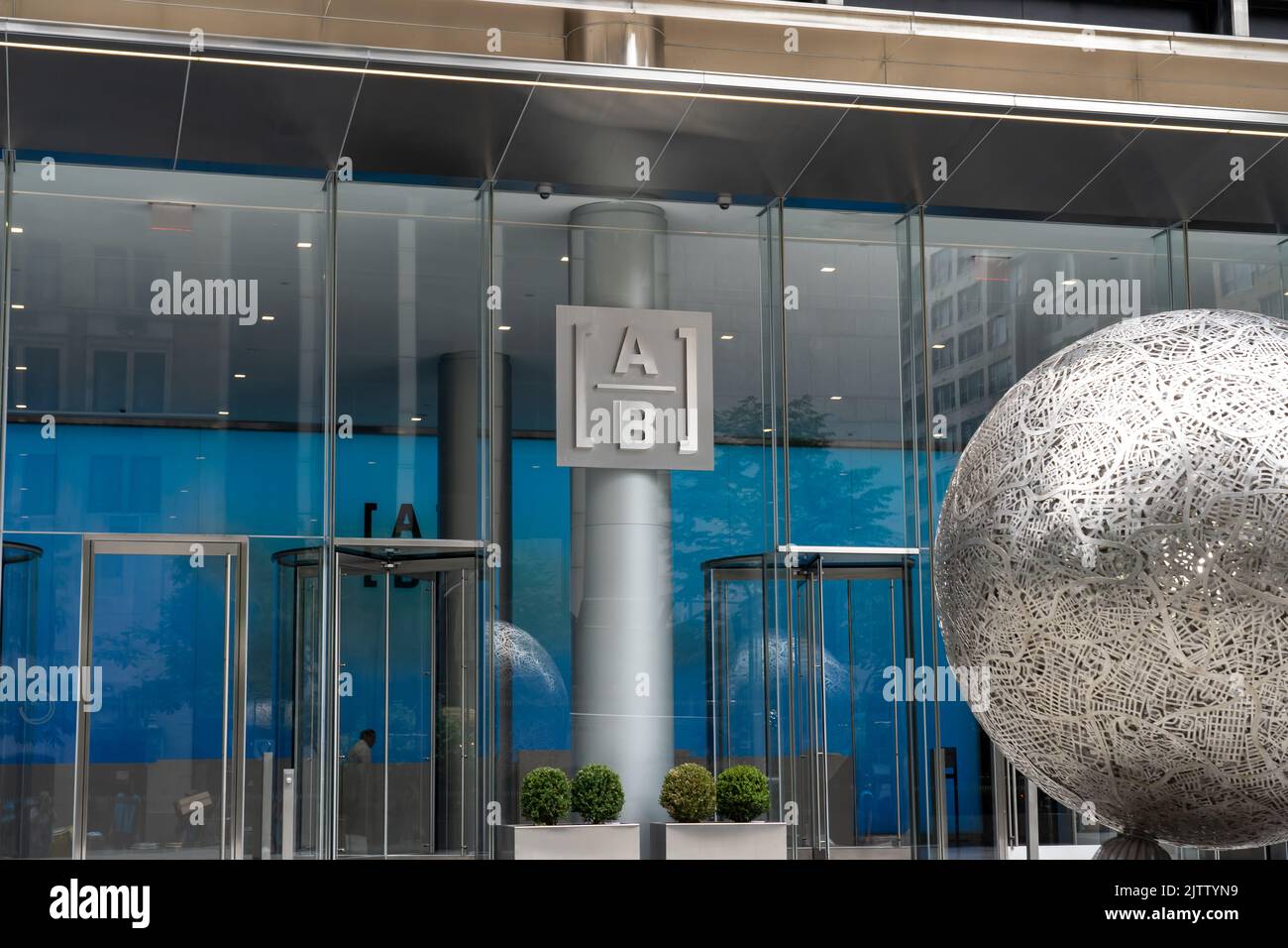 Alliancebernstein logo hi-res stock photography and images - Alamy
