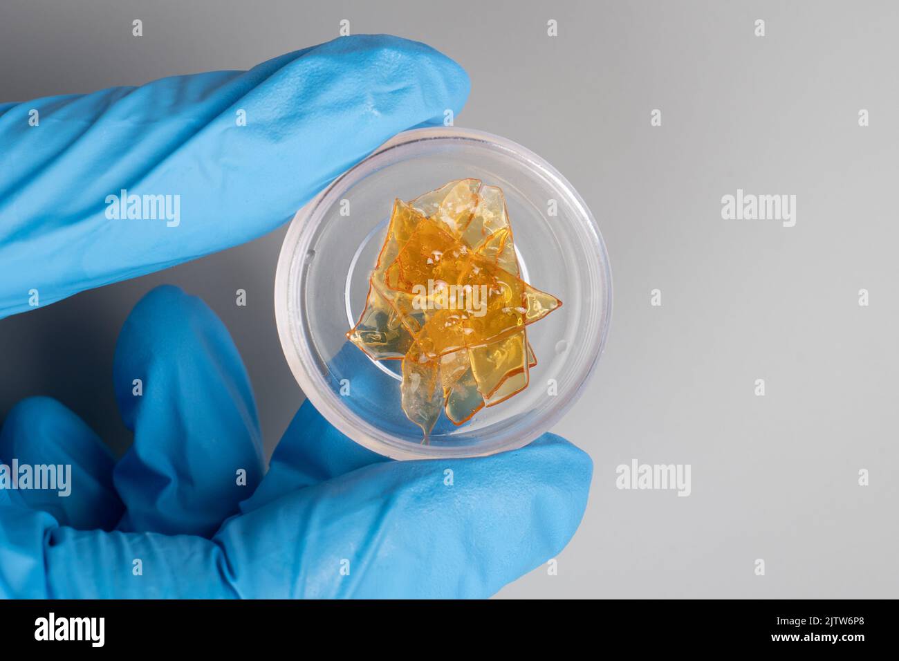 Weed extraction hi-res stock photography and images - Alamy