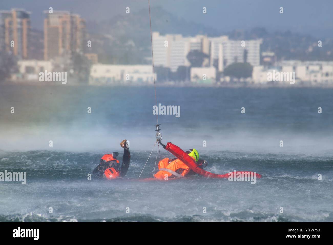 220825-N-EV253-1471 SAN DIEGO (Aug. 25, 2022) – US Naval Aircrewmen ...