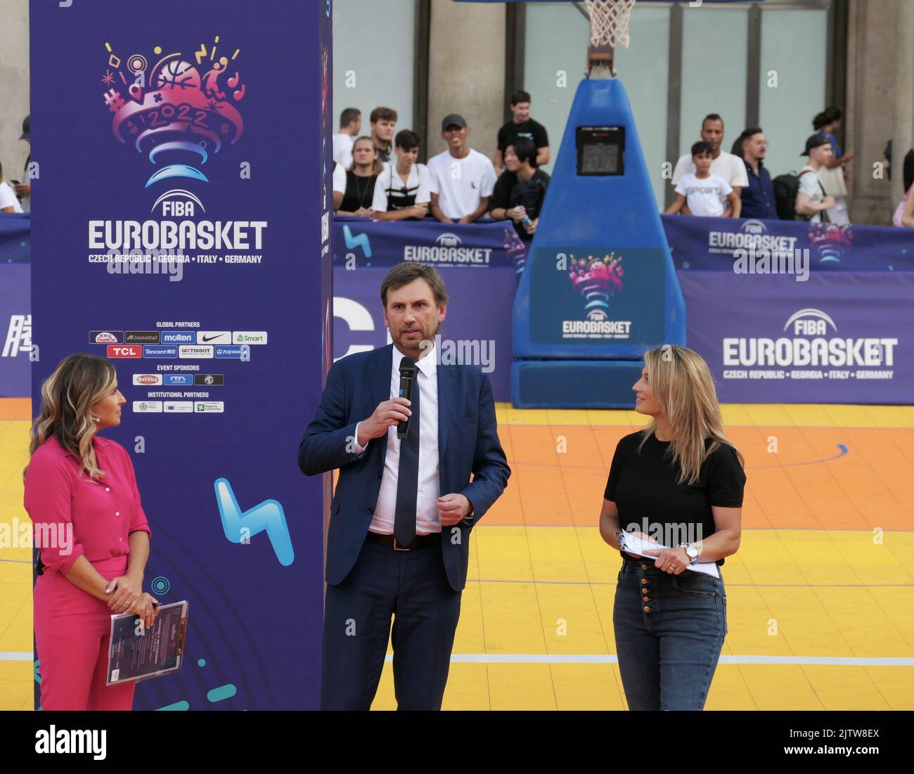 Milan, Italy Inauguration in Piazza Duomo in Milan of the 'Fan zone ...