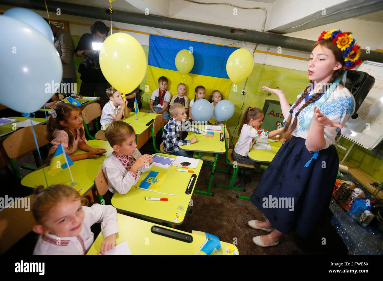 Odesa, Ukraine. 1st Sep, 2022. School children attending a class on the ...