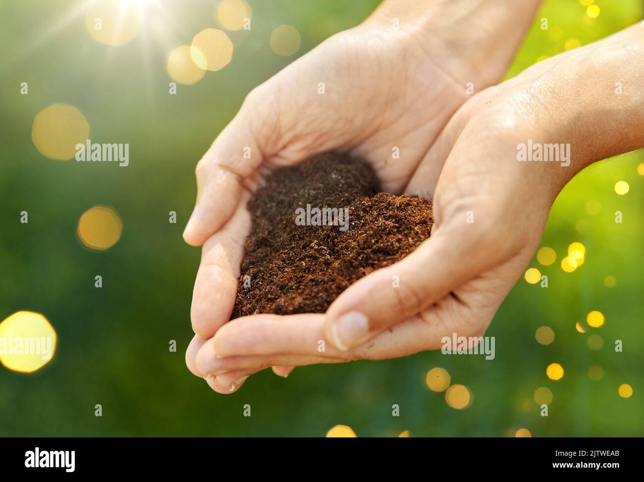 Soil heart shape hi-res stock photography and images - Alamy