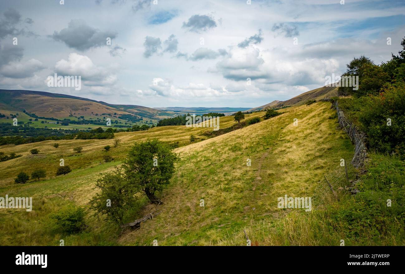 Beautiful landscape and hills at Peak District National Park Stock ...