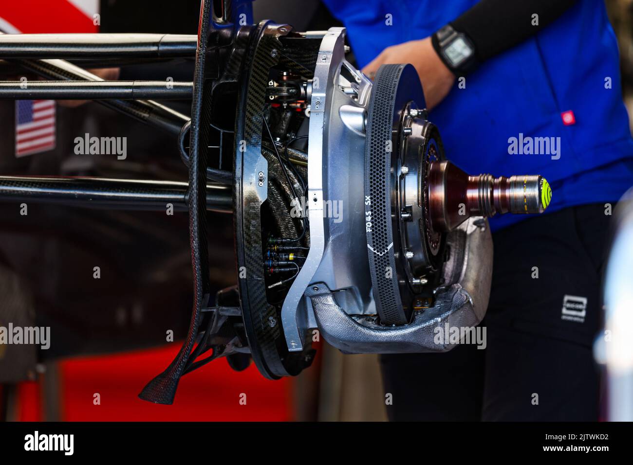 Haas F1 Team VF-22 Ferrari, Mechanical detail of front braking system ...