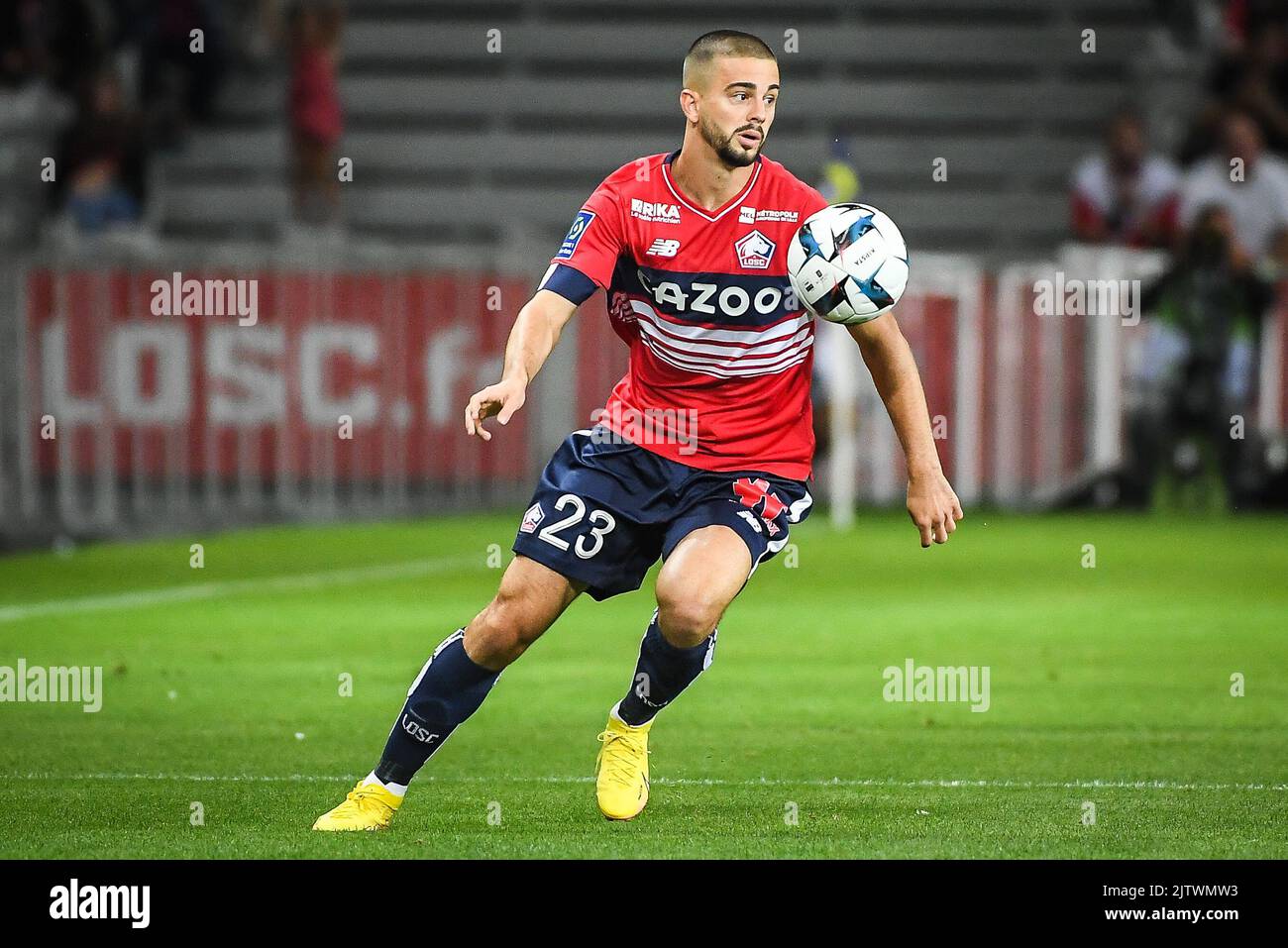 Edon zhegrova hi-res stock photography and images - Alamy