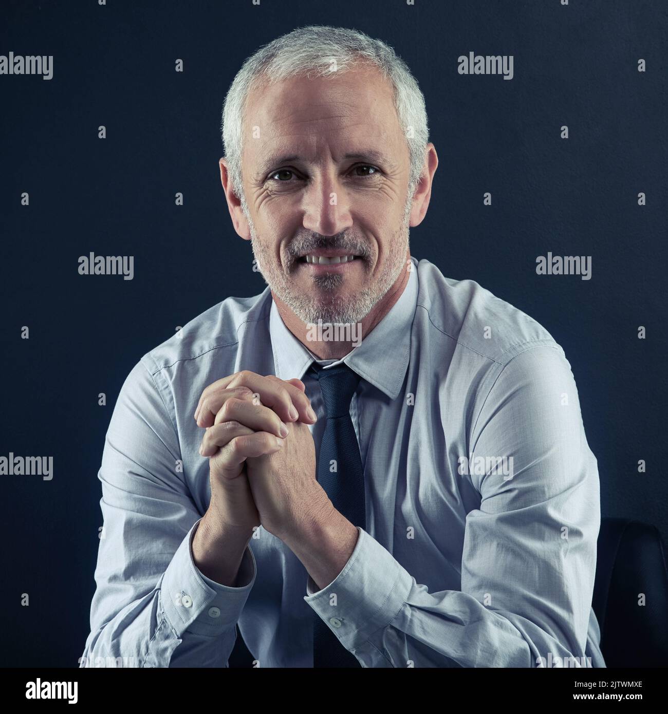 Man apart from others hi-res stock photography and images - Alamy