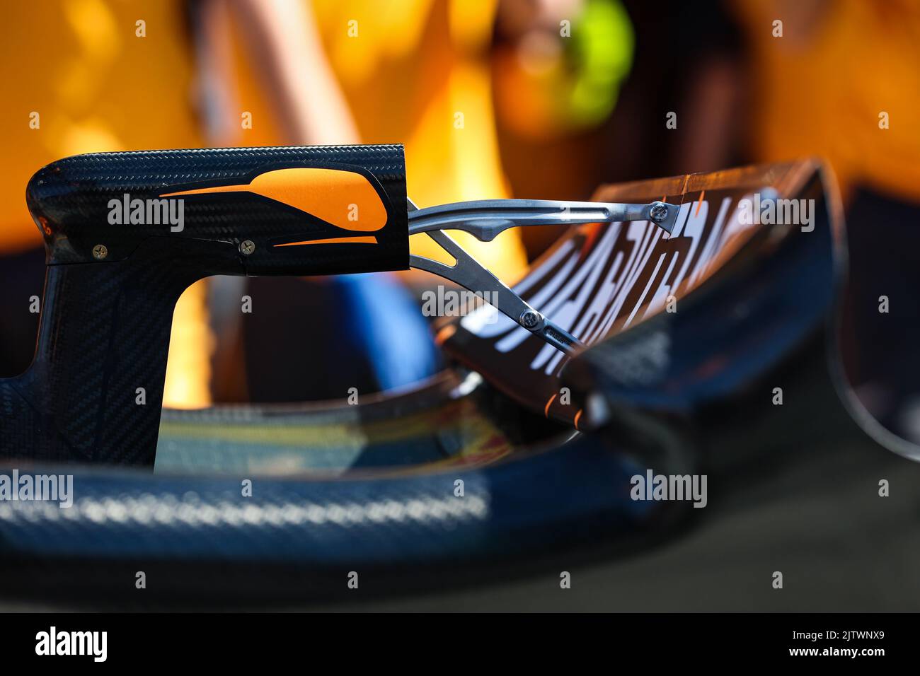 McLaren F1 Team MCL36, mechanical detail, DRS, rear wing, aileron ...