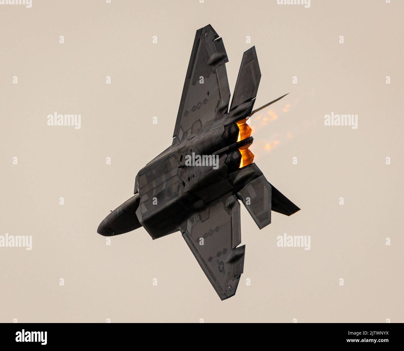 The incredible F-22 Raptor at the Stuart Air Show Stock Photo - Alamy