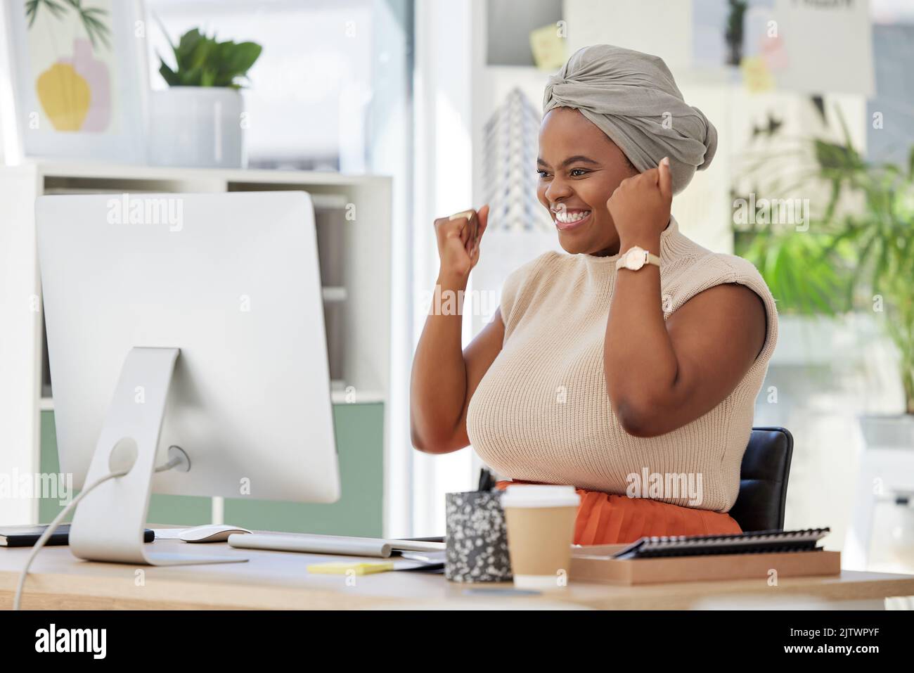 Success, celebration and happy business woman reading a positive email ...