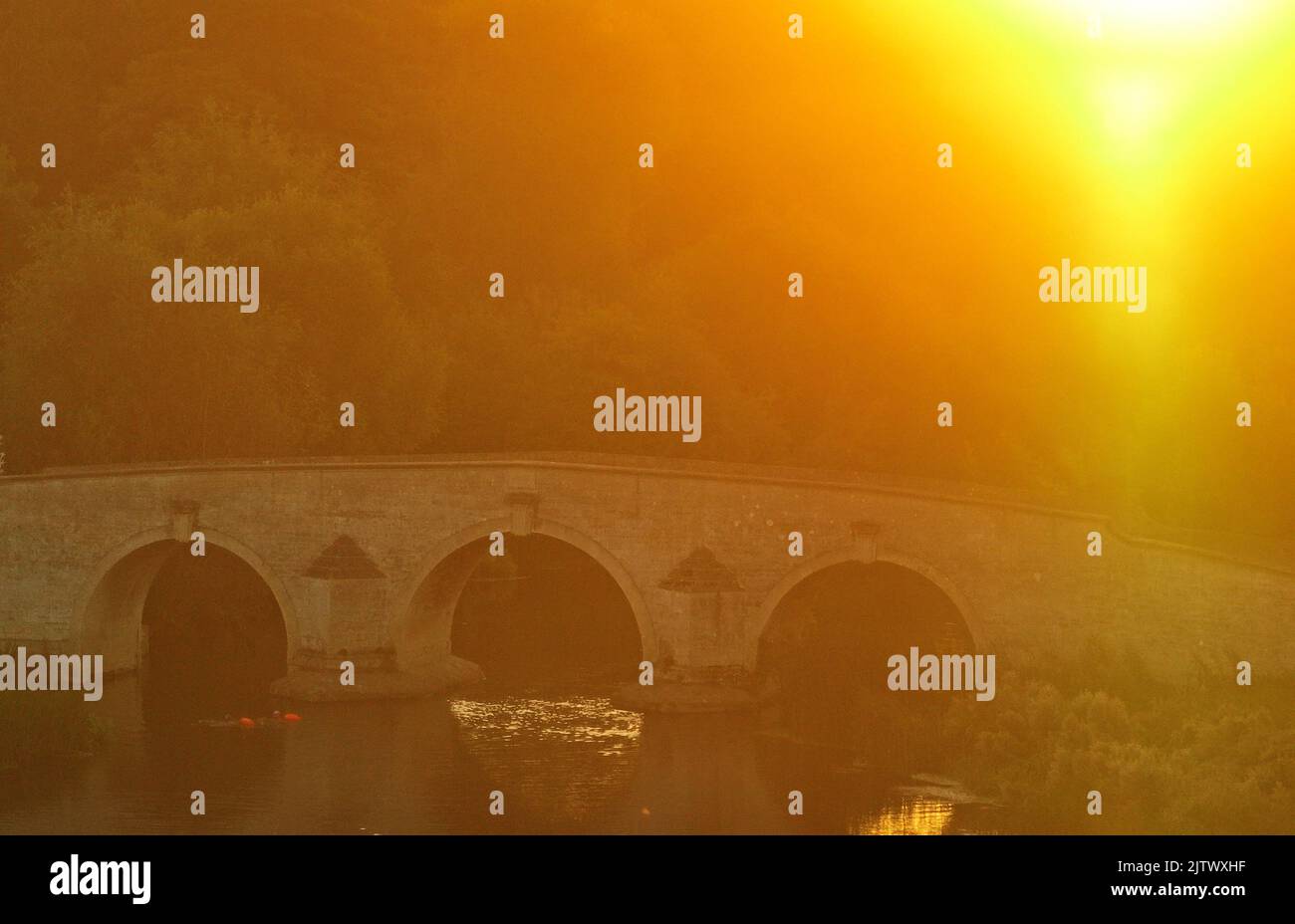 Peterborough, UK. 31st Aug, 2022. The sun begins to rise behind Milton ...