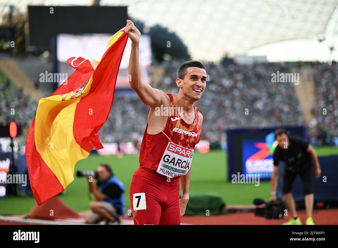 Mariano Garcia with her country's flag at the European Athletics ...
