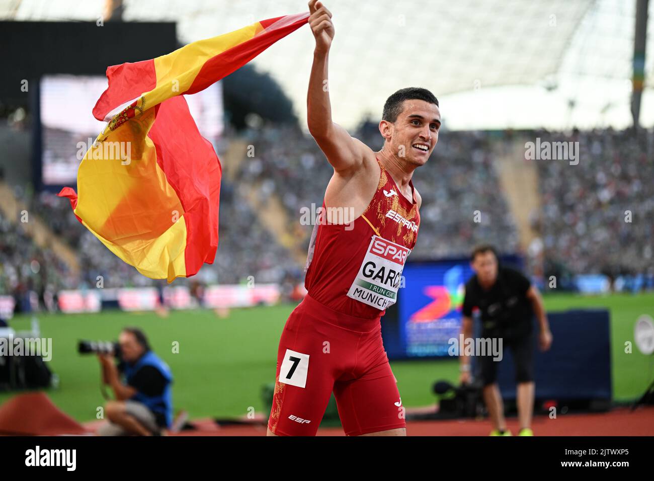 Mariano Garcia with her country's flag at the European Athletics ...