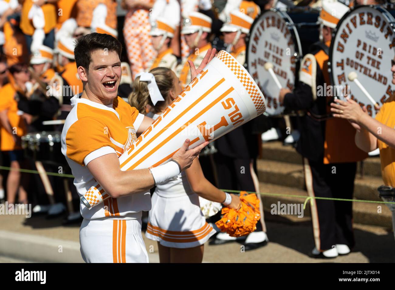 September 1, 2022: Tennessee Volunteers cheerleader before the NCAA ...