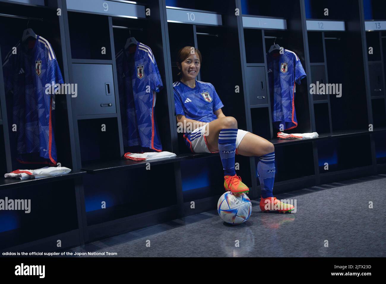 Japanese national football team kit hi-res stock photography and images ...