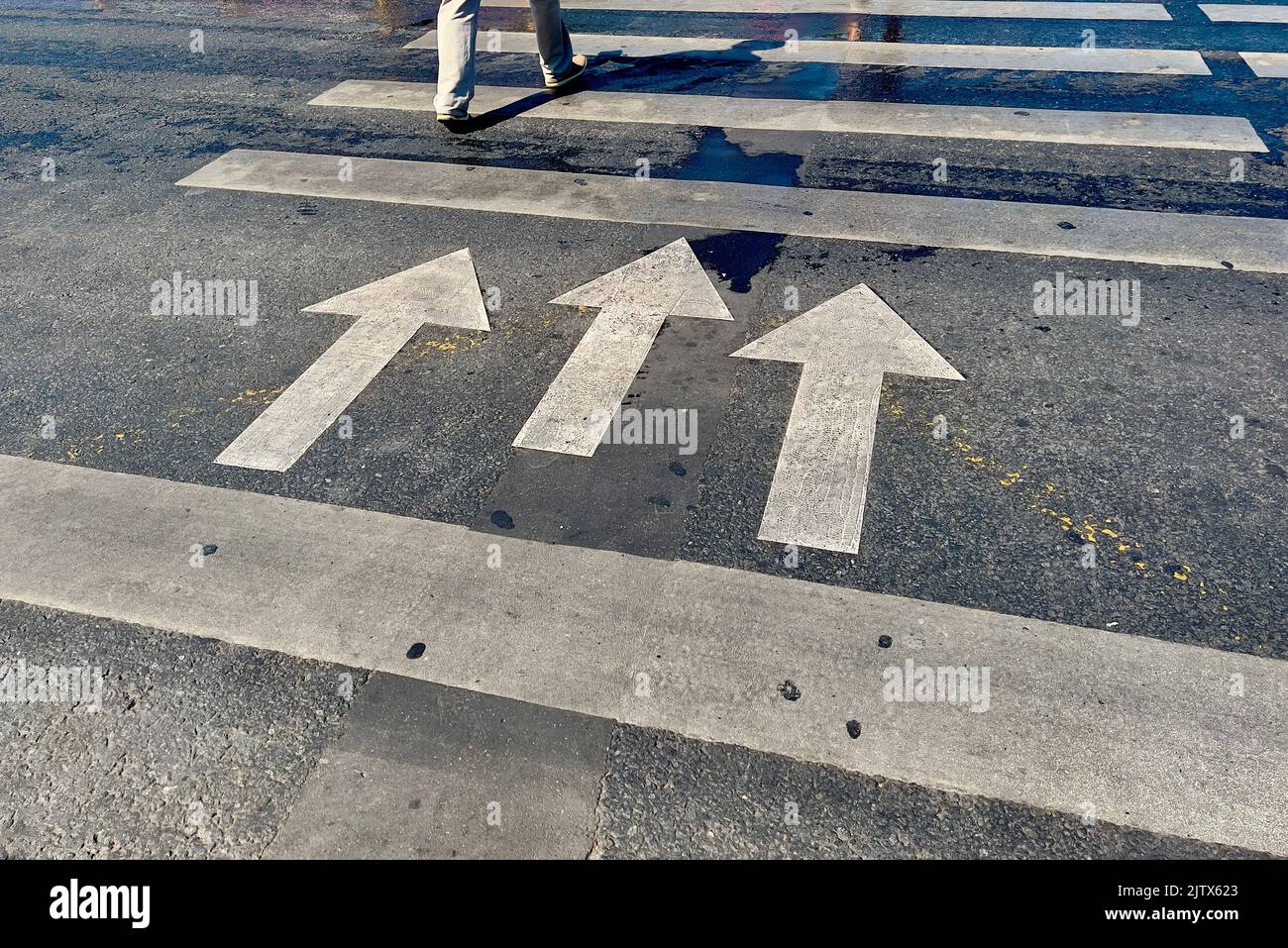 Three arrows as a call to move forward, business motivation concept ...